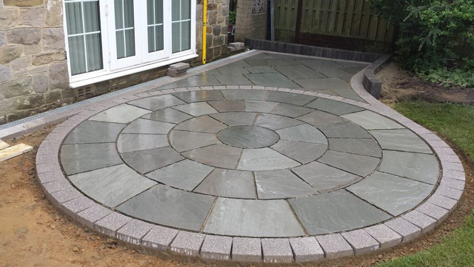 Kandla Grey Indian Sandstone Circle – Grey Garden Paving Feature ...